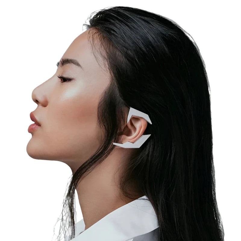 Metal Ear Clip Accessory | Modern Baby LV